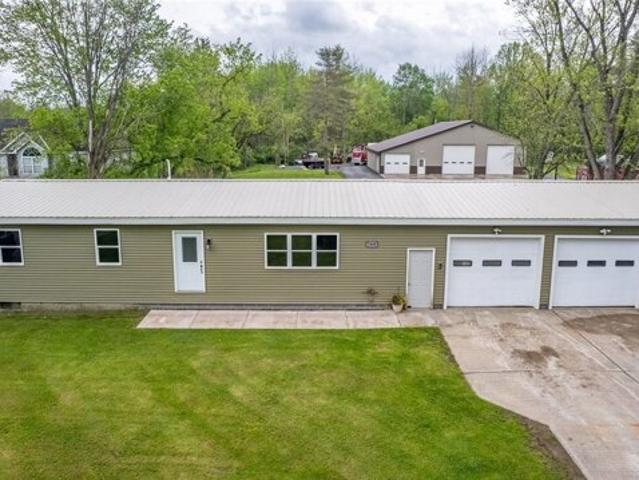 Roberts St, Canastota, Home For Sale