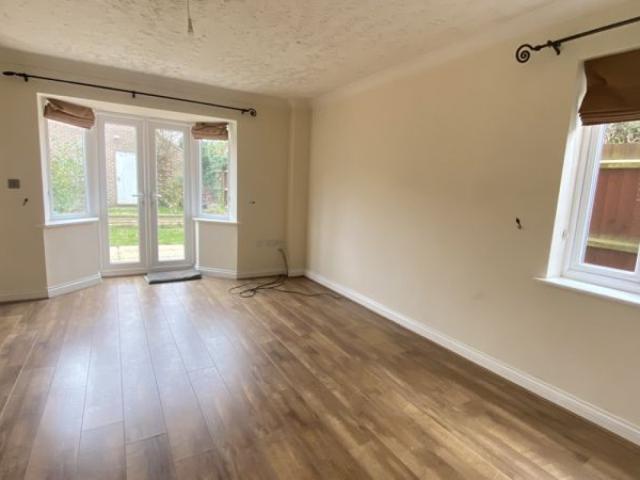 Robertson Way, Sapley, Huntingdon, 3 bedroom, Terraced