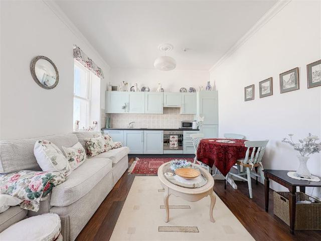 Robertson Terrace, Hastings, TN34 1JN