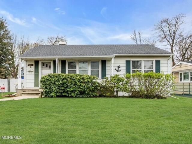 Robertsville Rd, Freehold, Home For Sale