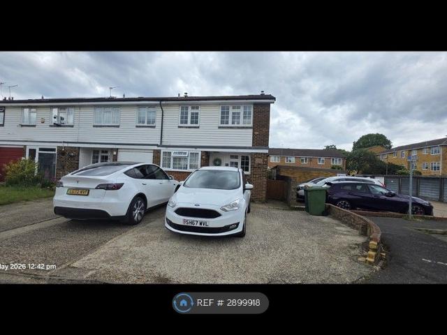 Robin Way, Staines Upon Thames TW18, 4 bed end terrace house to rent, £2,450 pcm | PrimeLocation