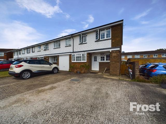 Robin Way, Staines Upon Thames, Surrey TW18, 4 bed end terrace house to rent, £2,400 pcm | PrimeLocation
