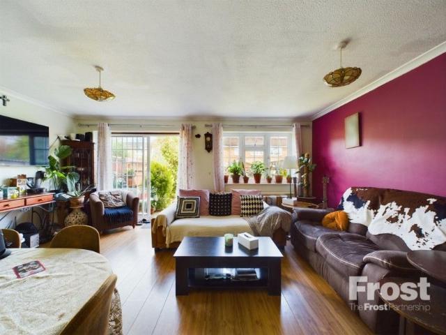 Robin Way, Staines upon Thames, Surrey,TW18