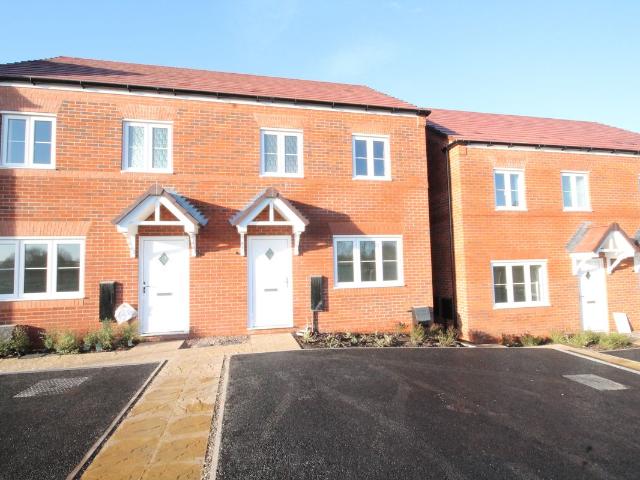 Robin Drive, Nantwich CW5, 3 bed semi detached house to rent, £1,100 pcm | PrimeLocation