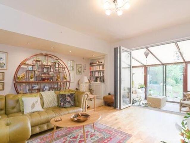 Robin Hood Lane, Birmingham, 4 Bedroom Semi detached