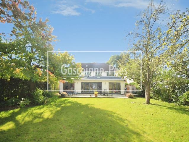 Robin Hood Lane, Guildford GU4, 5 bed detached house to rent, £4,500 pcm | PrimeLocation