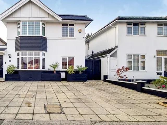 Robin Hood Lane, London, SW15 3PY, United Kingdom | 4 bed house for rent #135674019 | Rentberry