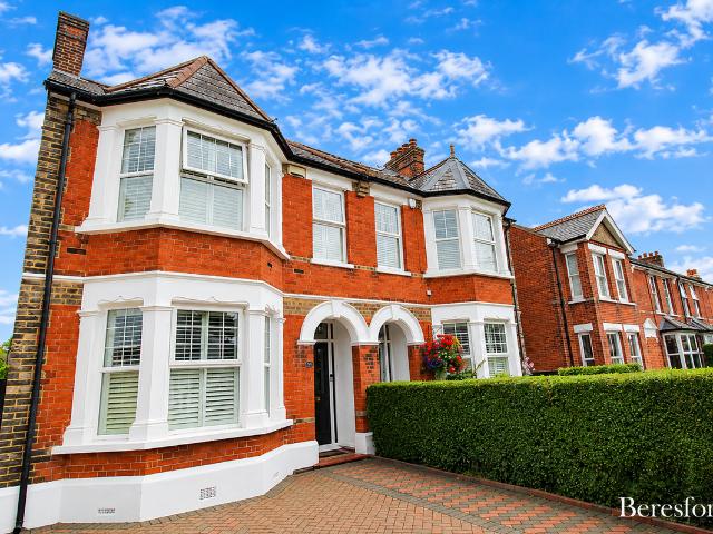 Robin Hood Road CM15, 4 bed semi detached house to rent, £3,200 pcm | PrimeLocation