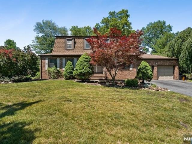 Robin Hood Way, Wayne, Home For Sale