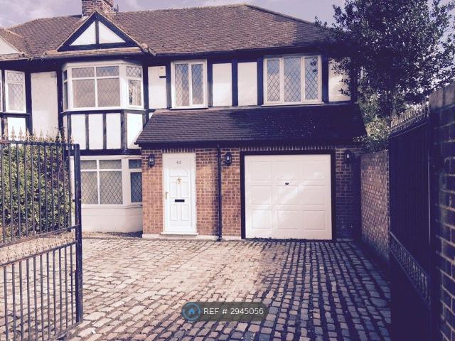Robin Hood Way, London SW15, Room to rent, £900 pcm | PrimeLocation