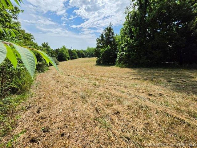 Robin Ln Unit 15, Warsaw, MO 65355