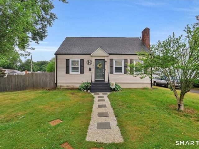 Robin Rd, Manchester, Home For Sale