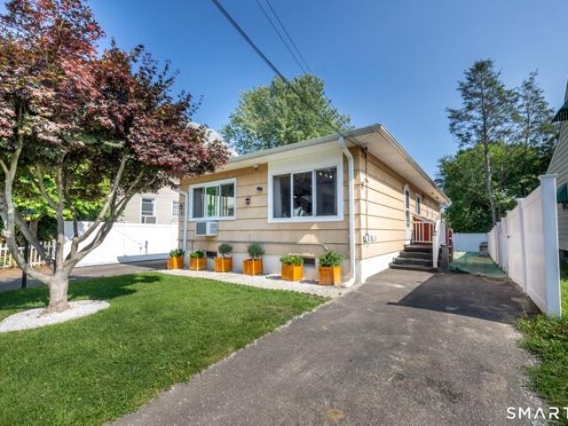 Robin St, Bridgeport, Home For Sale