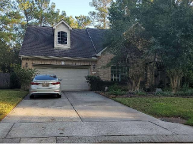 Robindale Cir