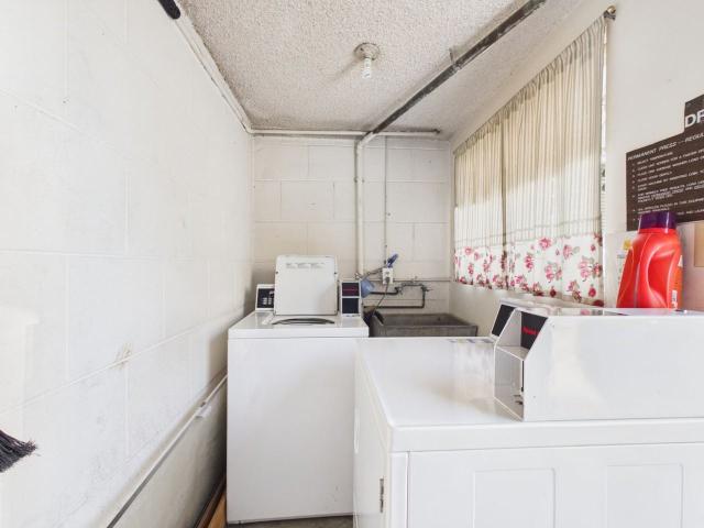Robinson 2 Bedroom Apartment for Rent at 1231 Robinson Ave, San Diego, CA 92103 Hillcrest
