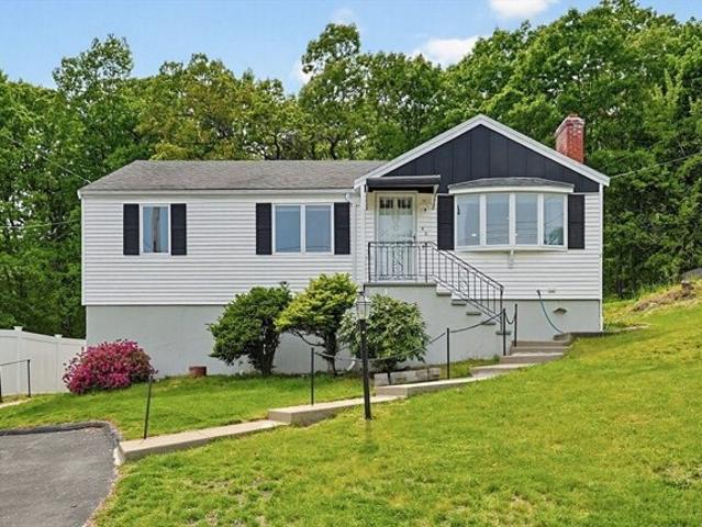 Robinson Rd, Woburn, Home For Sale