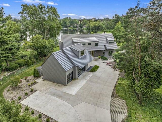 Robinson Rd Se, East Grand Rapids, Home For Sale
