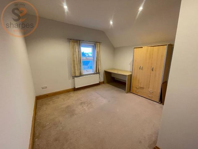 Robinson Road, Merton, London, Greater London SW17, 1 bed property to rent, £1,175 pcm | PrimeLocation