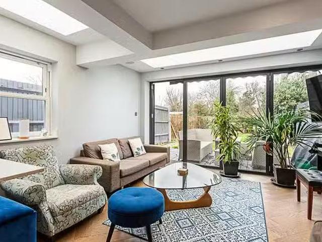 Robinson Road, London