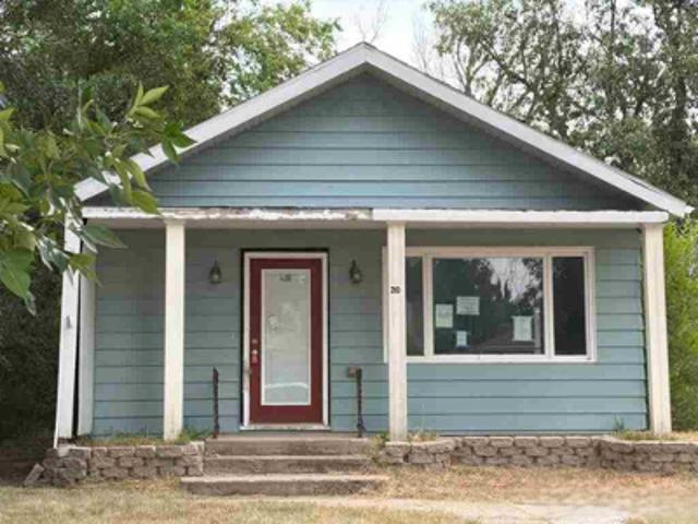 Robinson St