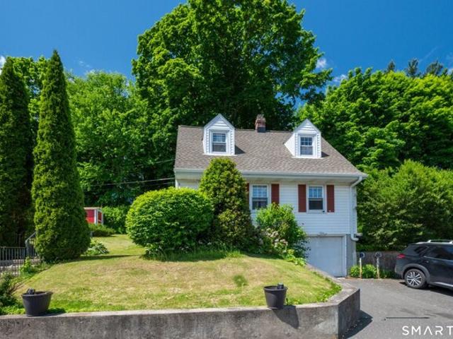 Robinview Ter, Danbury, Home For Sale