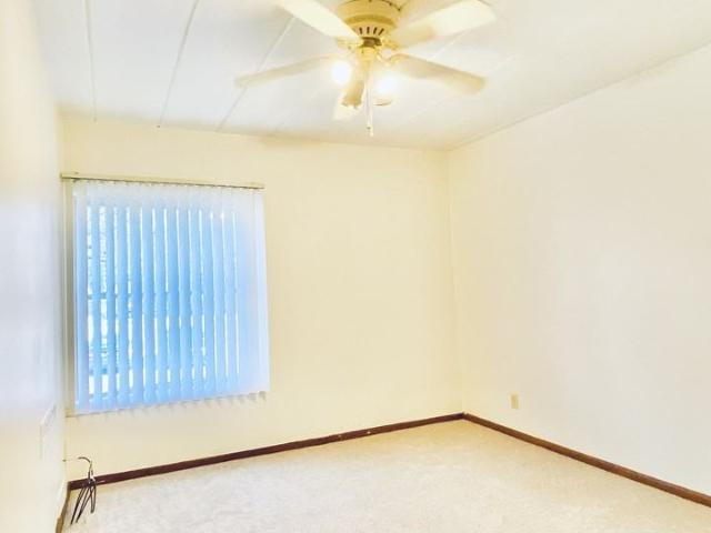 Robinwood Apartments 1 Bedroom Apartment for Rent at 3848 W Broadway Ave, Robbinsdale, MN 55422