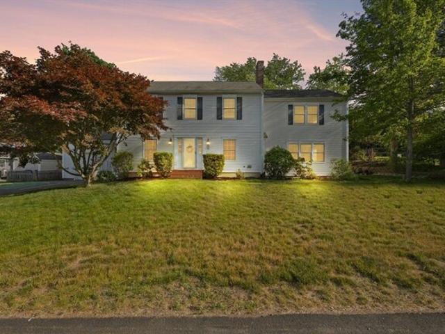 Robinwood Dr, Canton, Home For Sale