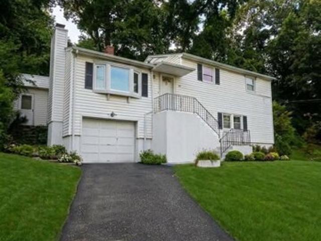 Robinwood Rd, Waterbury, Home For Sale