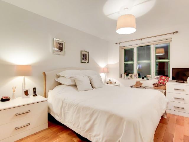 Robson Avenue NW10, London, 1 bed flat to rent, £1,850 pcm | PrimeLocation