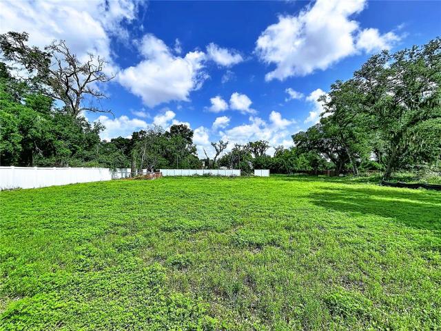 Robson, Seffner, FL 33584 | MLS #TB8497