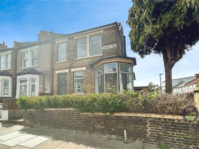 Rochdale Road, London SE2 3 bed end of terrace house to rent £2,300 pcm £531 pw