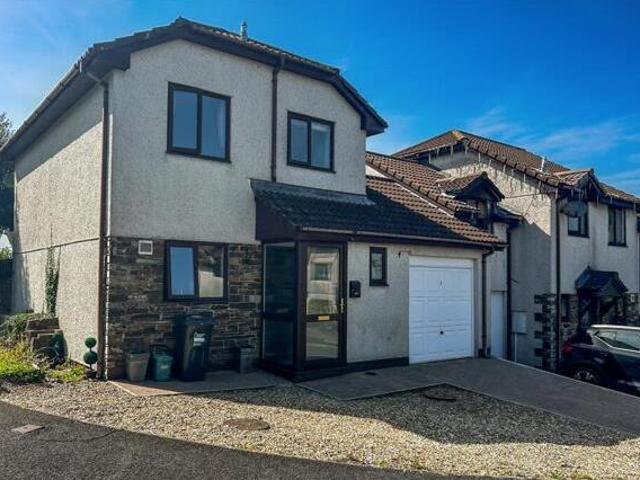 Roche, Springfield Way, St. Austell, 3 Bedroom Link