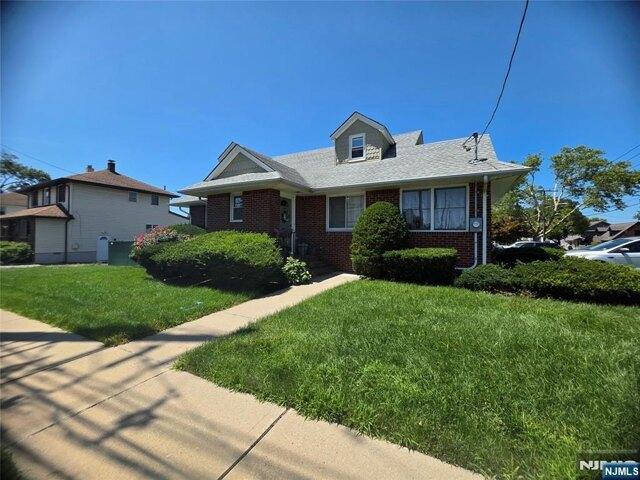 Rochelle Ave, Rochelle Park, Home For Sale