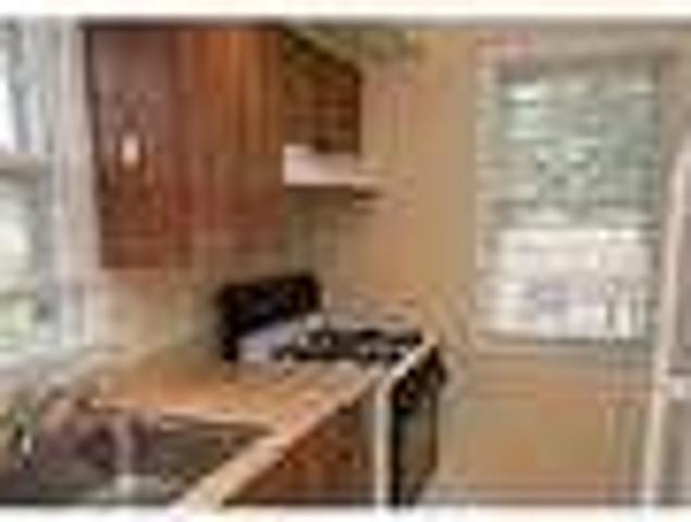 Rochester Awesome 3 bedroom with central air