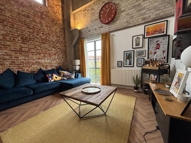Rochford Lofts, Rochford SS4, 2 bed maisonette to rent, £1,600 pcm | PrimeLocation