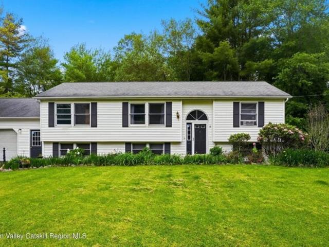 Rock Mountain Ests, Accord, Home For Sale
