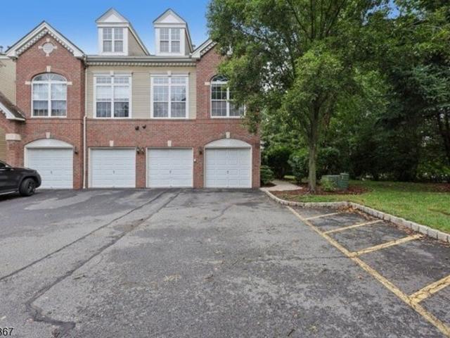 Rock Creek Dr, Clifton, Home For Sale