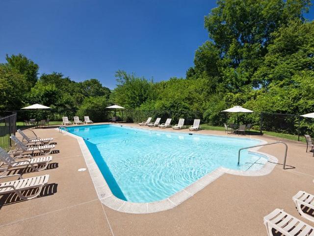 Rock Creek 1 Bedroom Apartment for Rent at 2830 Broad Rock Blvd, Richmond, VA 23224 South Garden