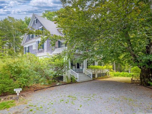 Rock End Road Hbr Ne, Mount Desert, Home For Sale