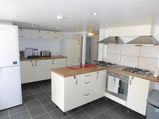 Rock Street, Wellingborough NN8, Room to rent, £400 pcm | PrimeLocation