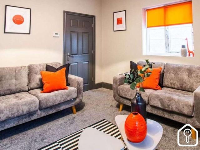 Rock Street Room 1