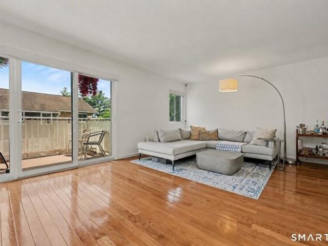 Rock Spring Rd Apt,stamford, Home For Sale