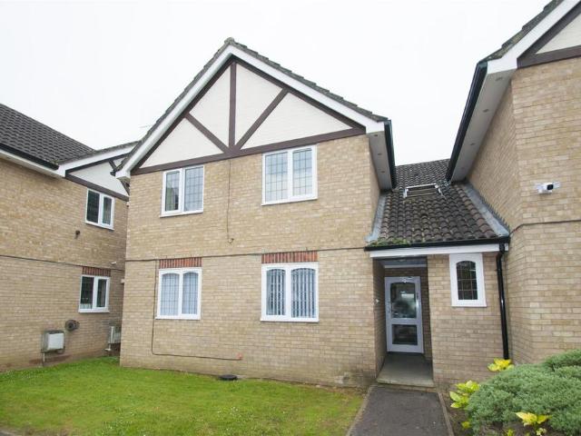 Rockall Court, Langley 1 bed flat to rent £1,150 pcm £265 pw