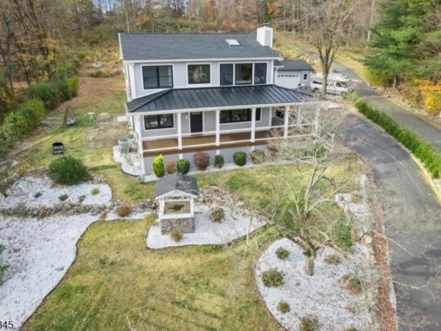 Rockaway Valley Rd, Montville Township, Home For Sale