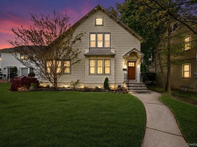 Rockaway Ave, Rockville Centre, Home For Sale