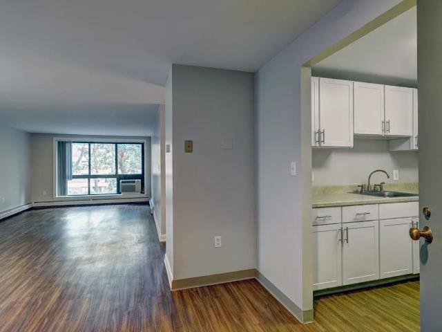 Rockingham Glen 2 Bedroom Apartment for Rent at 30 Rockingham Ave, Boston, MA 02132 Upper Washington Spring Street
