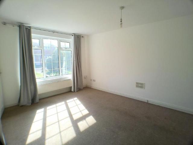Rockingham Grove, Bingham, NG13