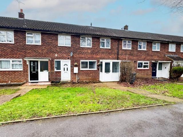 Rockingham Way, Stevenage SG1, 2 bed flat to rent, £1,350 pcm | PrimeLocation
