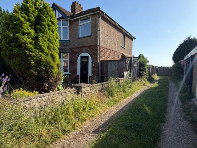 Rockley Road, Leicester LE4, 3 bed semi detached house to rent, £1,275 pcm | PrimeLocation