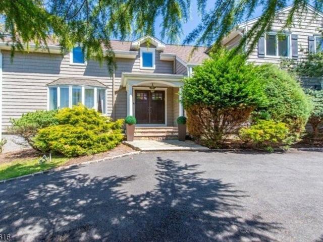 Rockledge Dr, Livingston, Home For Sale